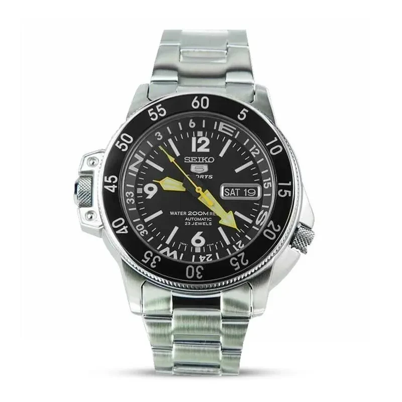 Seiko 5 Lefty Sports Land Shark Men's Watch | SKZ211K1